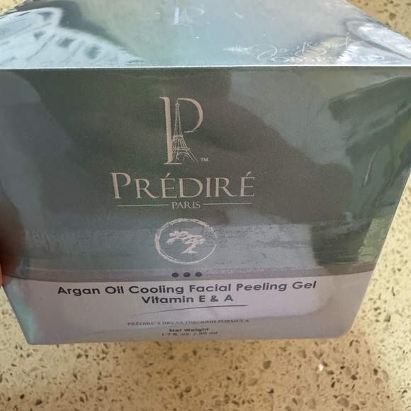 Predire | Skincare | Predire Paris Argan Oil Cooling Facial Peeling Gel ...